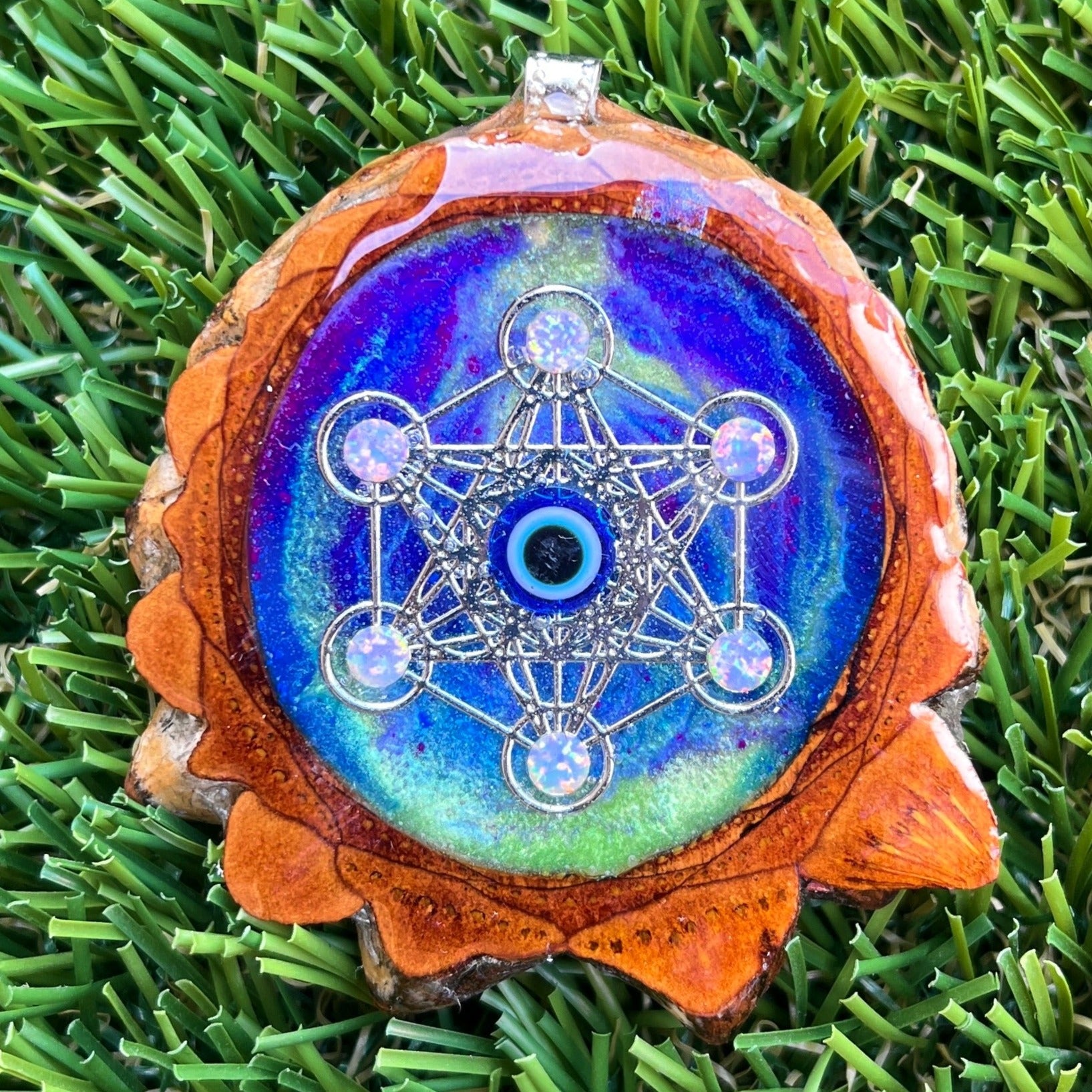 Galaxy with Opal & Metatron's Cube – Aura Pinecones